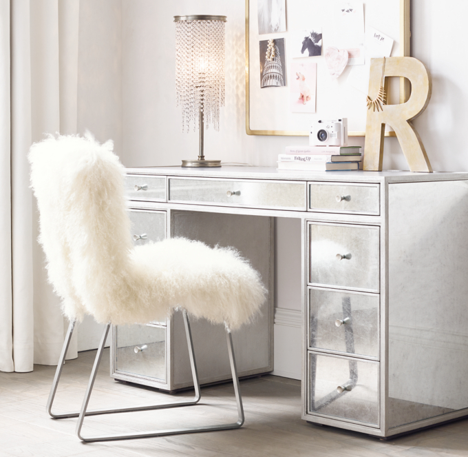 Mirrored desk with storage store