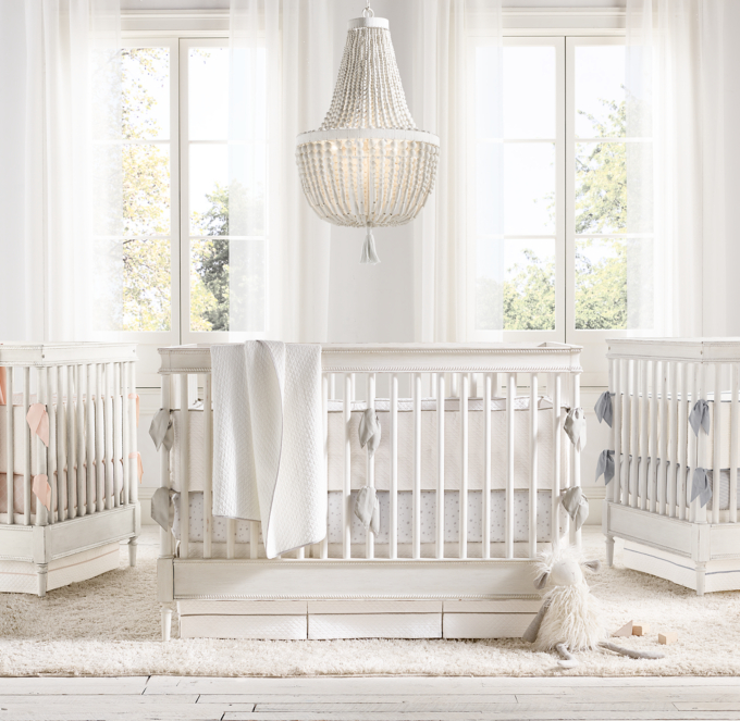 Airin Spindle Crib RH Baby Child