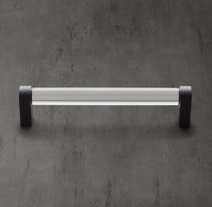 Lambeth Smooth Crystal Pull