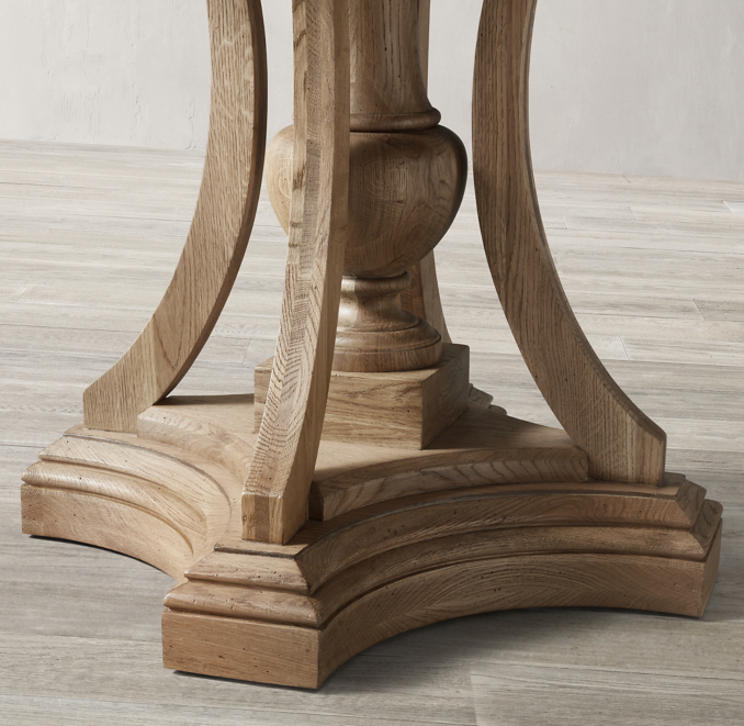 St. James Round Entry Table