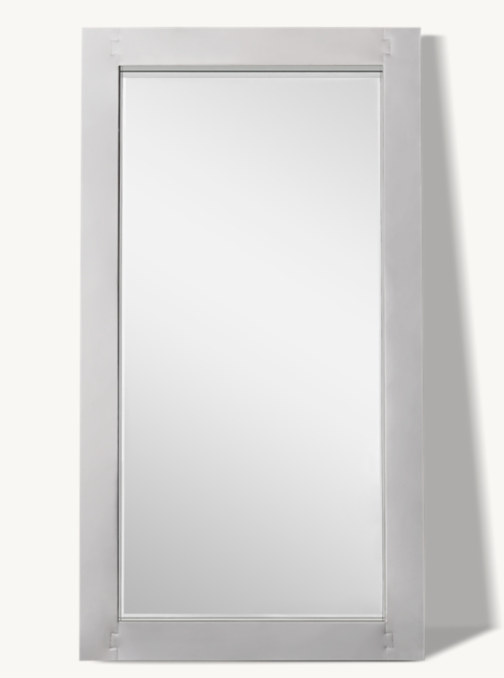 French Contemporary Round Dining Table | RH