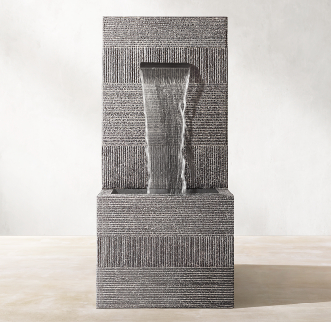 Vetro Wall Fountain 22"