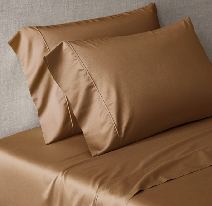 Italian Ultra-Soft 600-Thread-Count Sateen Sheet Set