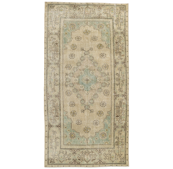 Vintage Rug - 4' X 7.7'