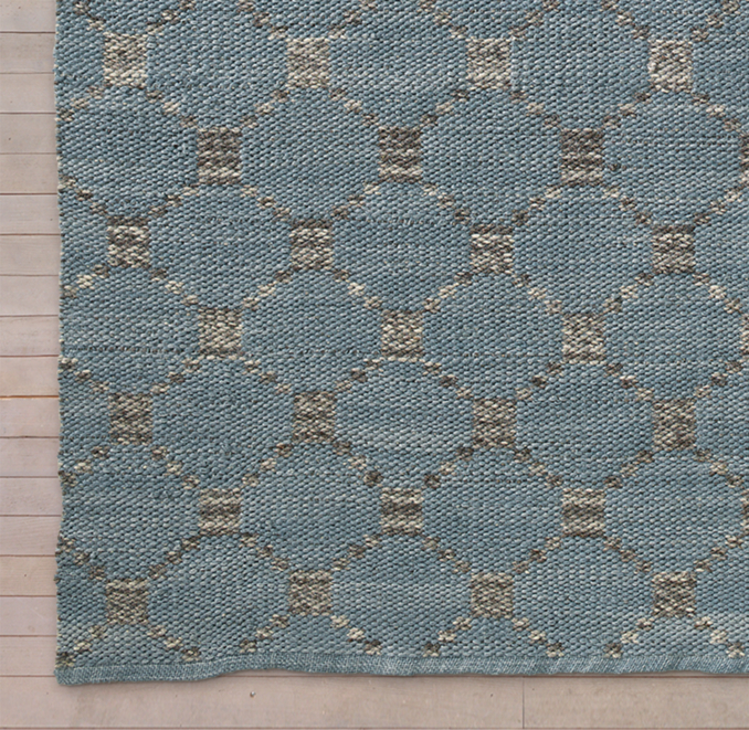 Braided Octagon Wool Rug Swatch
