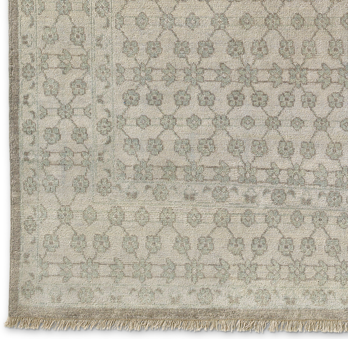 Flora Rug Swatch - Sand