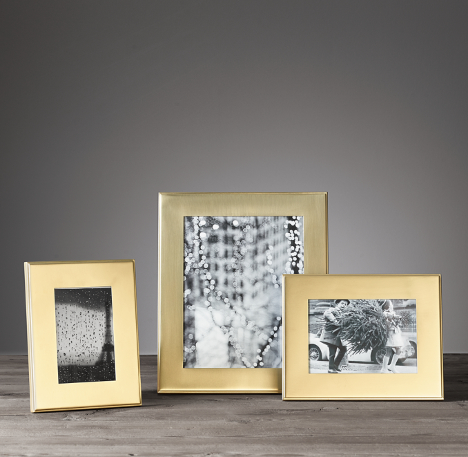 Hampton Wide Tabletop Frame | RH