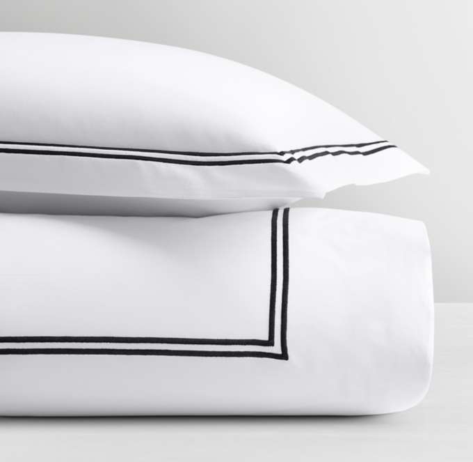 Benoit 5-Drawer Dresser | RH